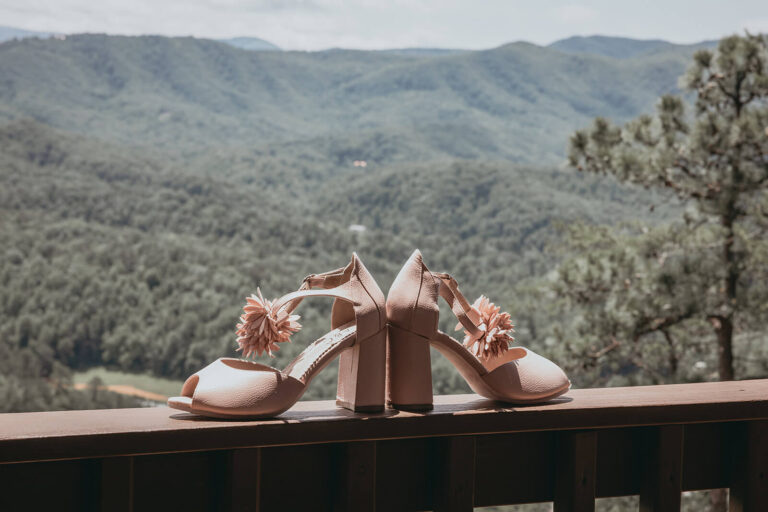 A Memorial Day Destination Wedding with a National Park Theme | The ...