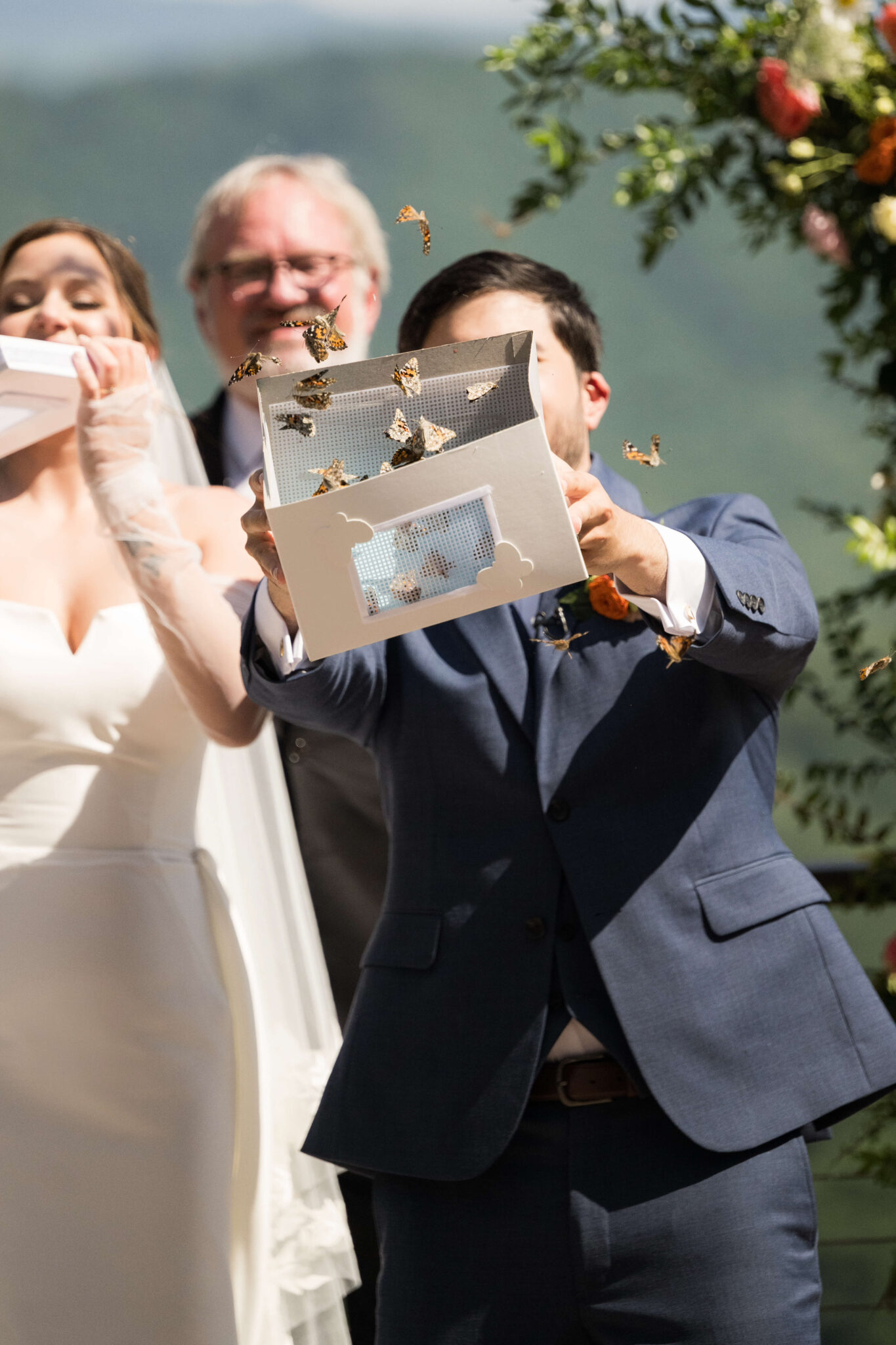 Chic Summer Destination Wedding in the Smoky Mountains | The Magnolia ...